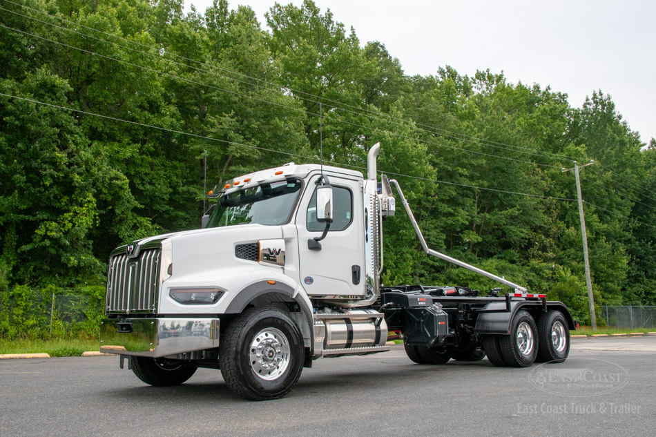 2023 Western Star 49X & Multilift Ultima 26S-5300-PF