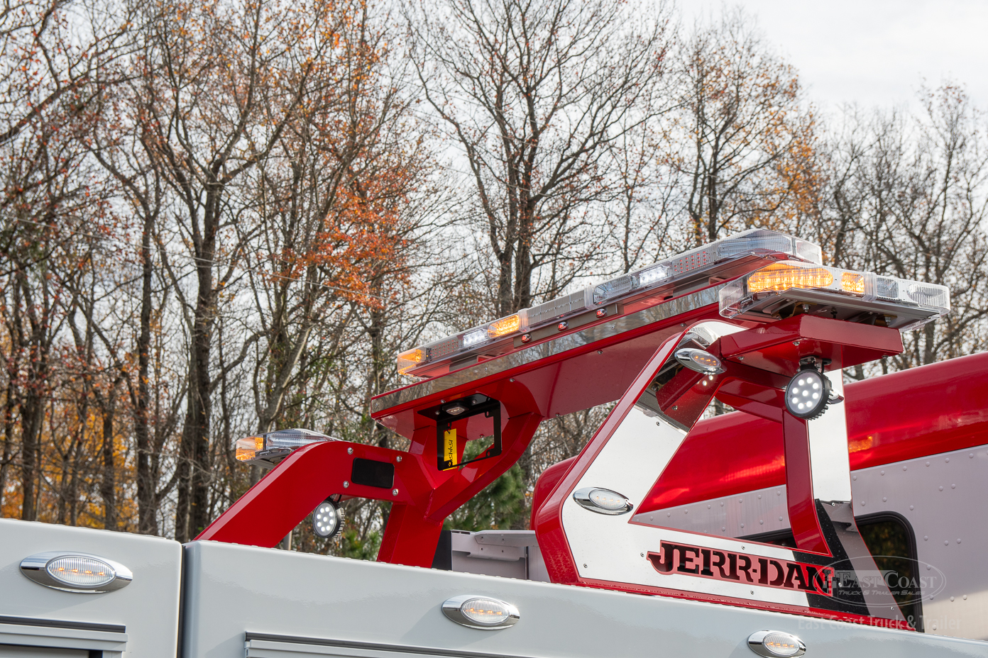 2024 Kenworth T880 w/ Sleeper & Jerr-Dan 25 Ton INT Wrecker