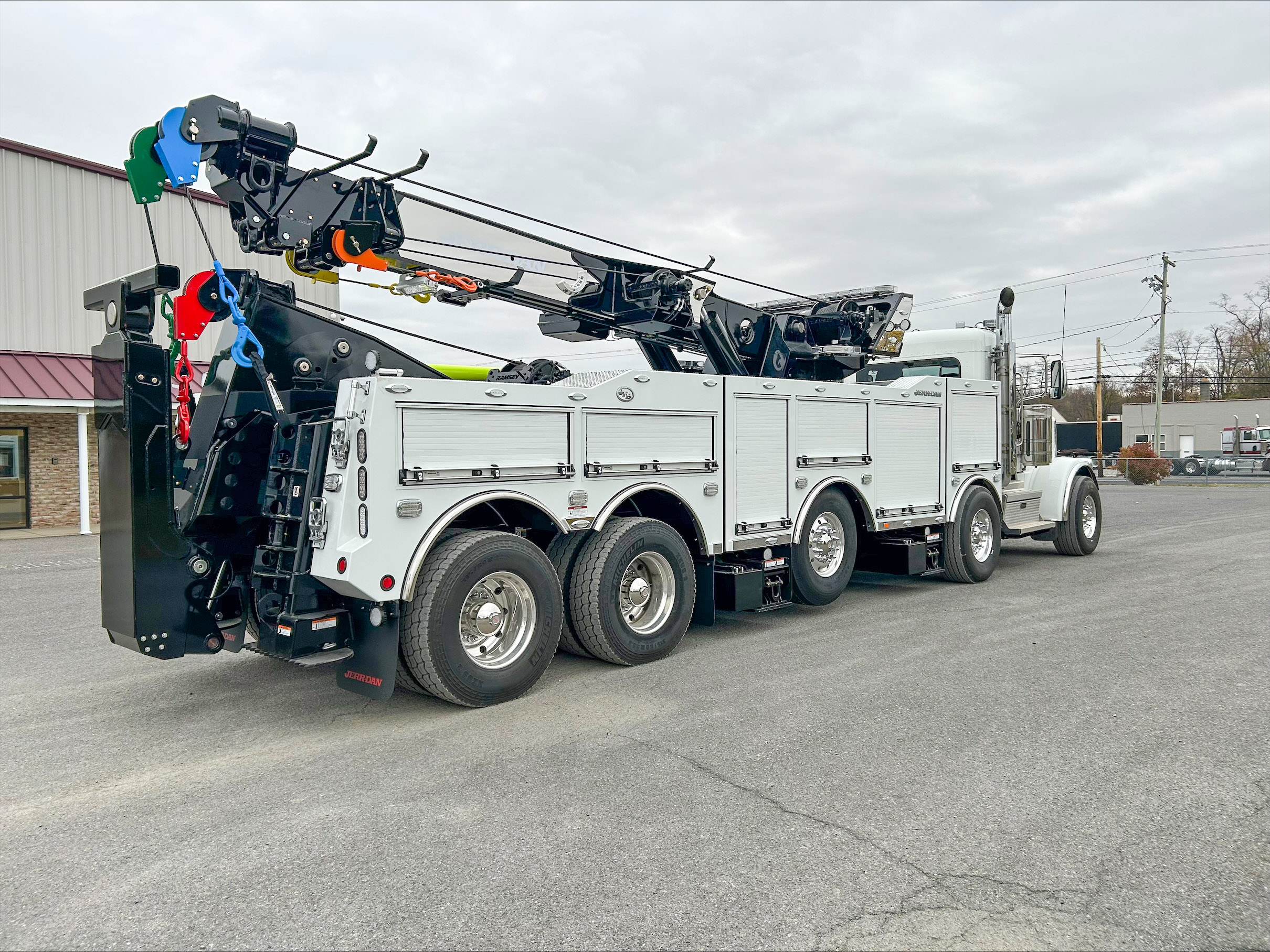 2024 Peterbilt 389 & Jerr-Dan HDR1000 50 Ton JFB Rotator