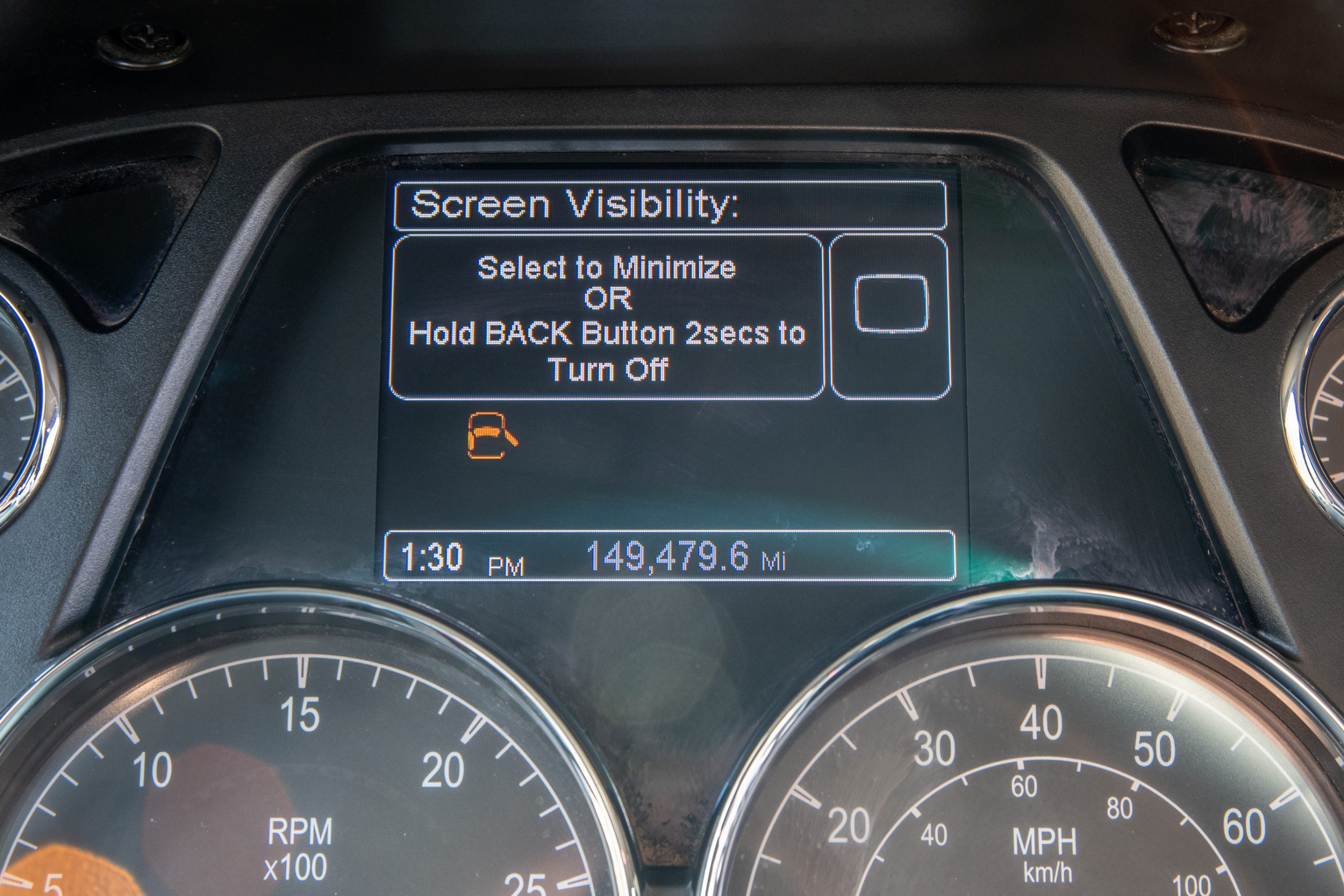 2019 Peterbilt 567 & NRC 40CS 40 Ton Slider in Red