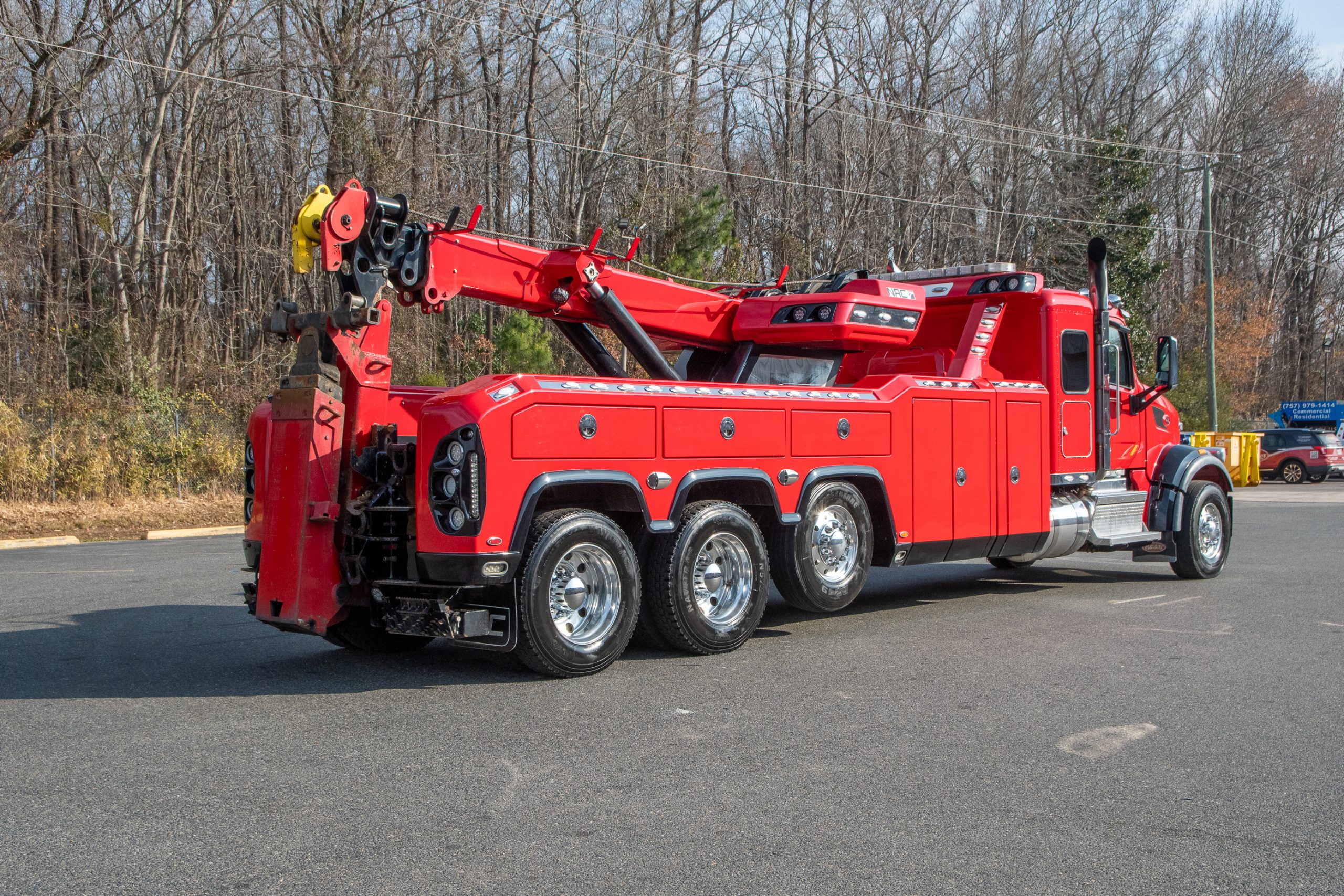 2019 Peterbilt 567 & NRC 40CS 40 Ton Slider in Red