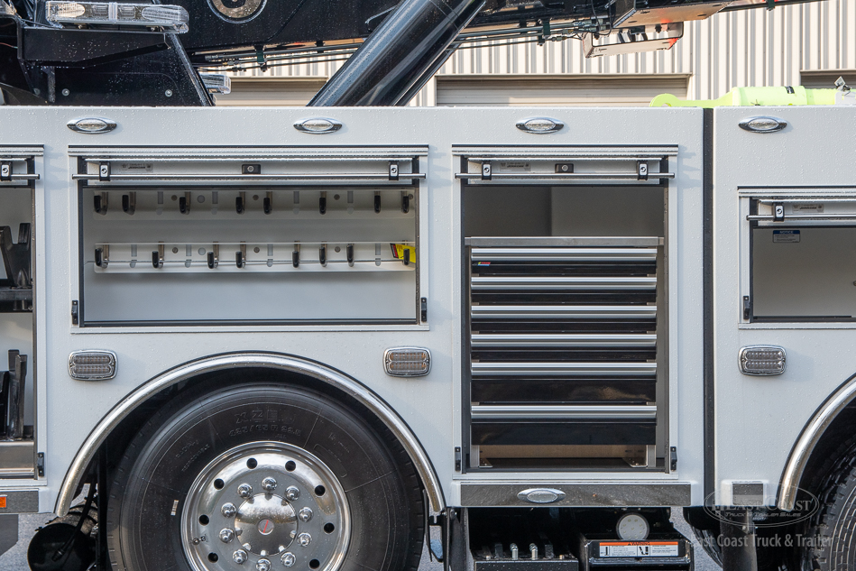 2024 Peterbilt 389 & Jerr-Dan HDR1000 50 Ton JFB Rotator