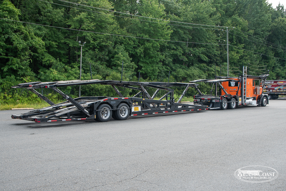 2019 Peterbilt 389 & Cottrell CX-09LS3