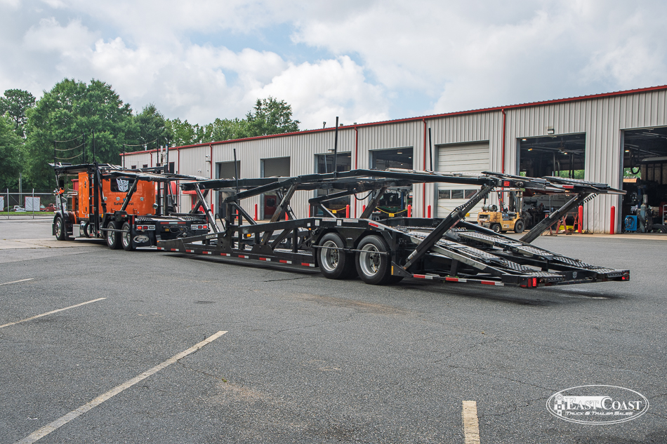 2019 Peterbilt 389 & Cottrell CX-09LS3