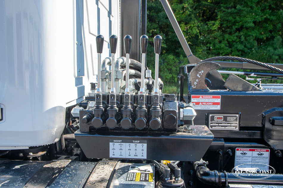 2026 Mack GR64B & Galfab 60K Outside Rail Hoist