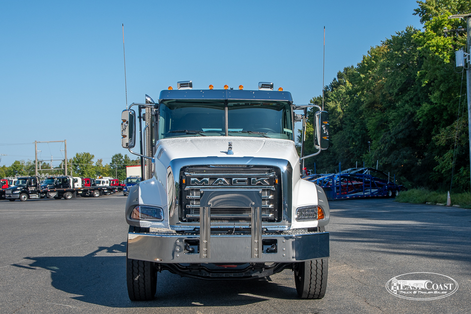 2026 Mack GR64B & Galfab 60K Outside Rail Hoist