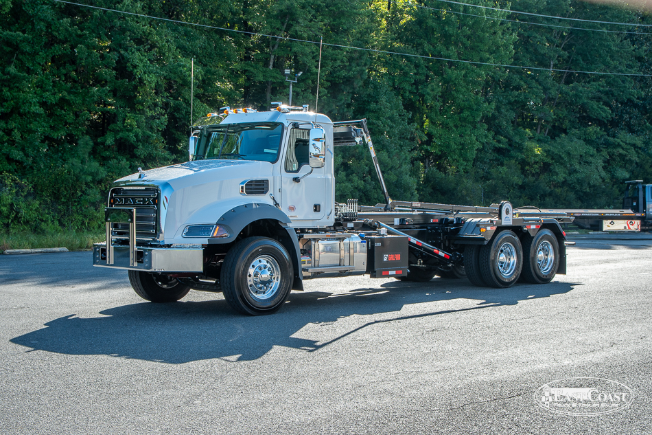 2026 Mack GR64B & Galfab 60K Outside Rail Hoist