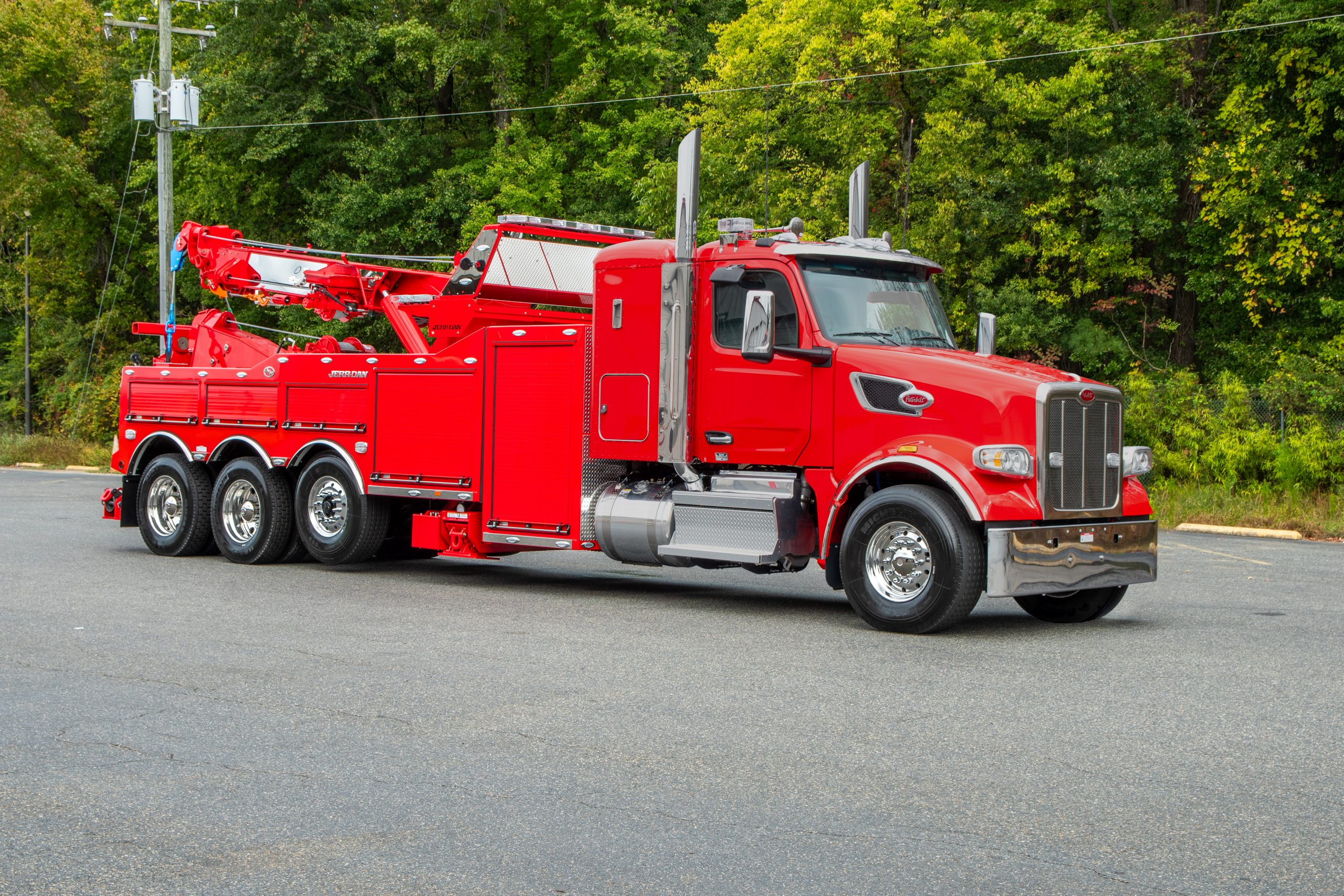 2025 Western Star 49X & Jerr-Dan Rotator 50/60 Ton