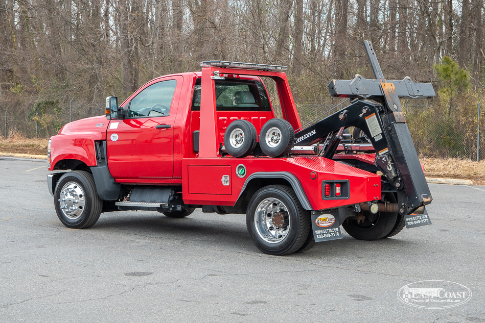 2019 International CV & Jerr-Dan MPL-NGS in Red