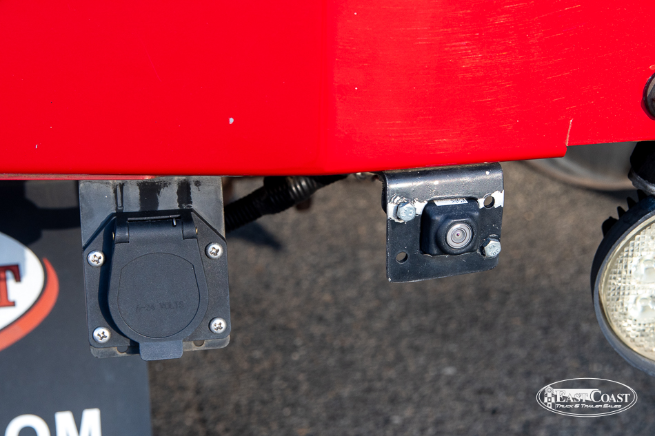 2019 International CV & Jerr-Dan MPL-NGS in Red